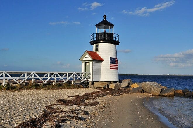 brant point lighthouse
