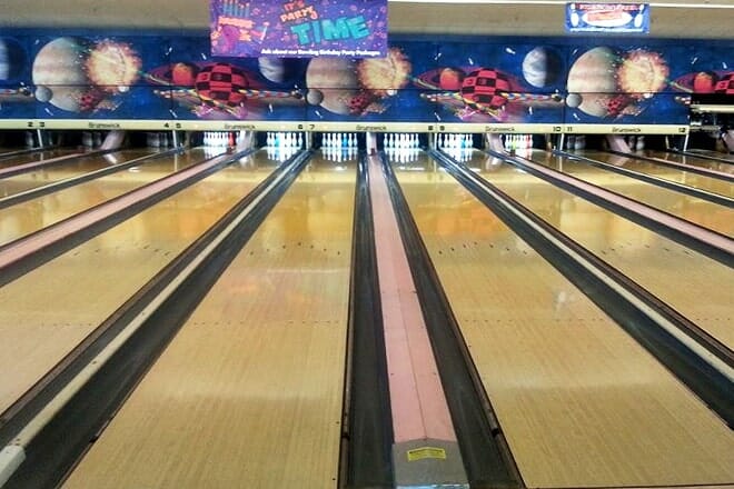 carson lanes family fun center