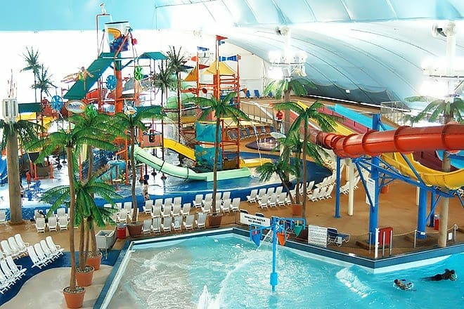 fallsview indoor waterpark