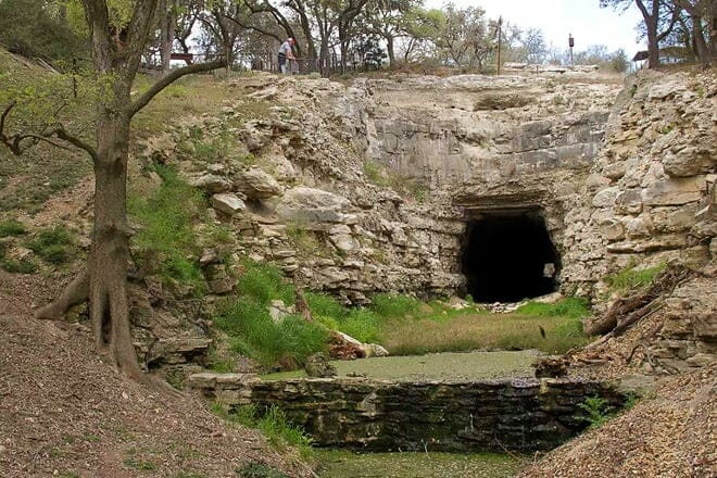 old tunnel state park