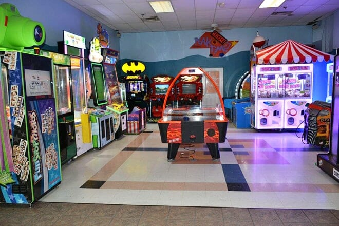 Pinnacle Family Entertainment Center