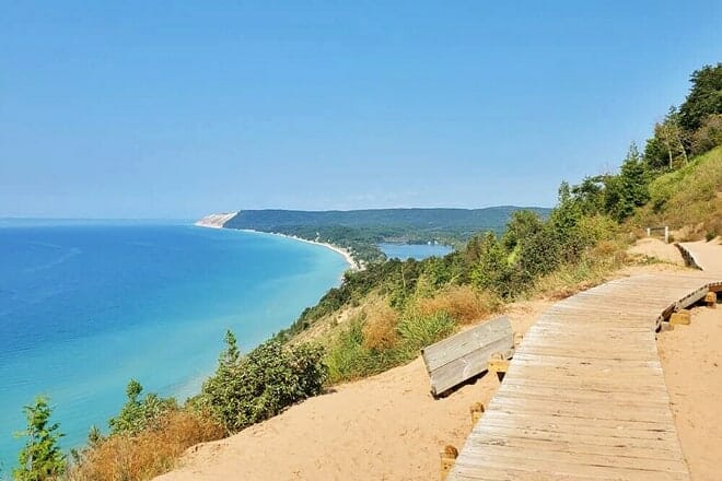 sleeping bear dunes national seashore &mdash; maple city