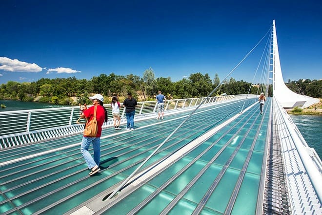 sundial bridge