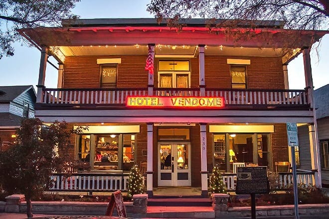 a haunting experience tours