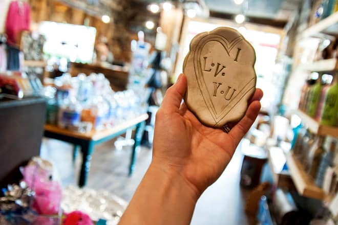 amazin&rsquo; mitten