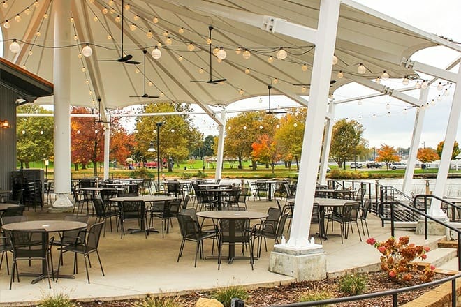 boatwerks waterfront restaurant