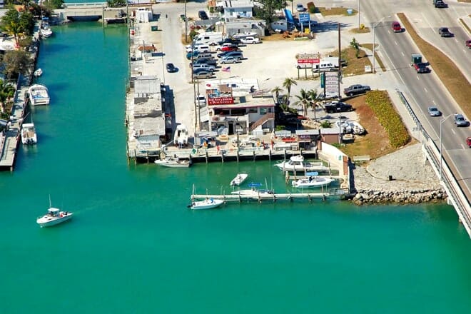 Captain Hook&rsquo;s Marina & Dive Center