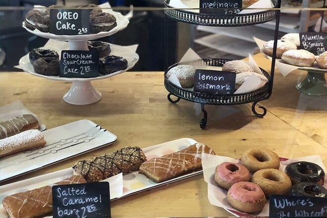 dutch monkey doughnuts