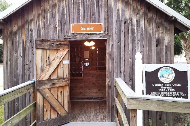 garnier post office museum 1