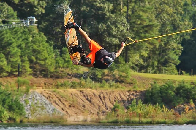 hexagon wakepark