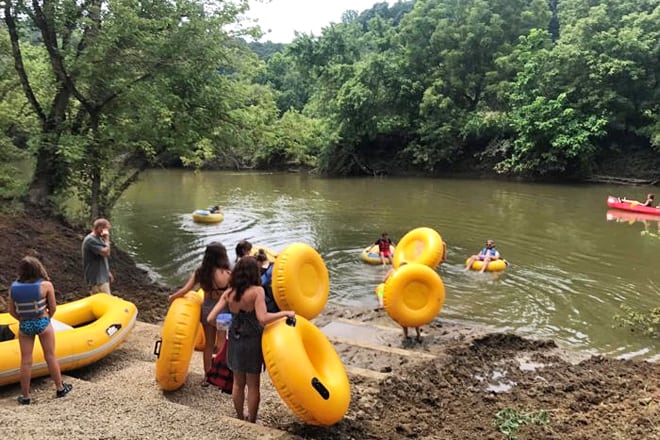 hocking hills adventures