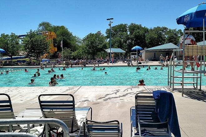 lincoln park-moyer pool complex