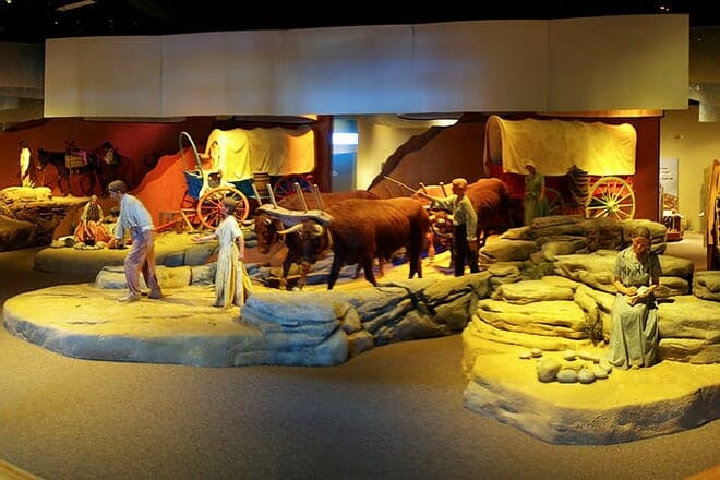 national historic trails interpretive center &mdash; casper