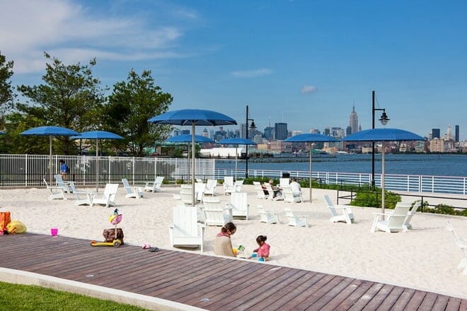 Newport Green&rsquo;s Beach