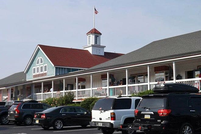 timbuck ii shopping village