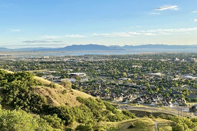 Y Trail (Hike The Y Trail)