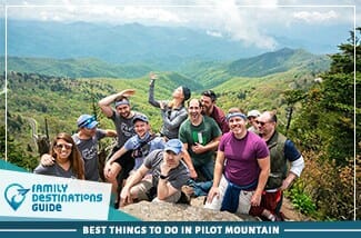 best things to do in pilot mountain