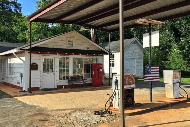 billy carter gas station museum