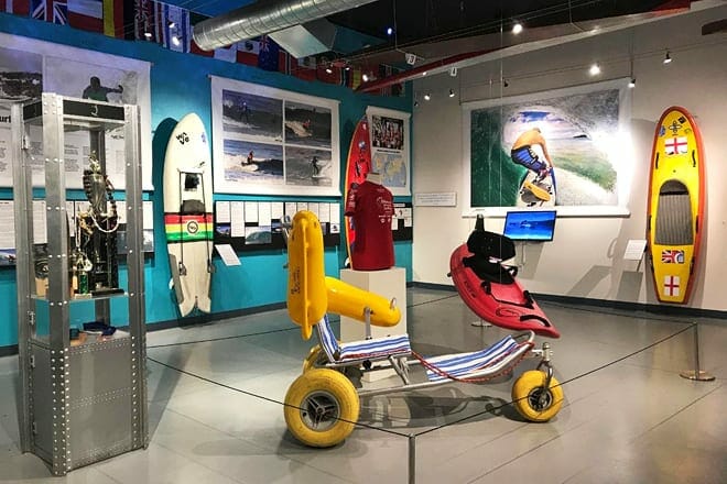 california surf museum