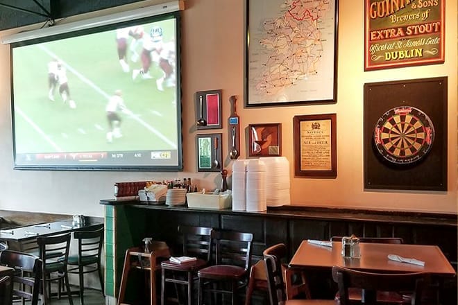 dillon's pub & grill