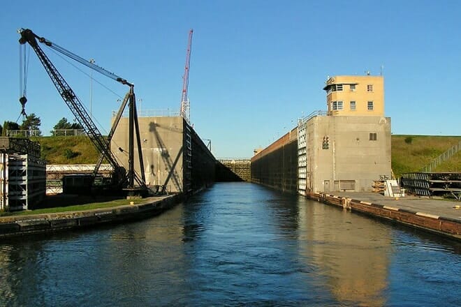 eisenhower lock