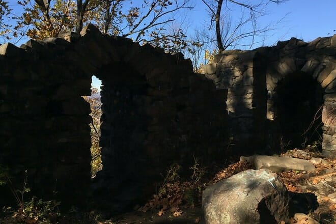 eyrie house ruins