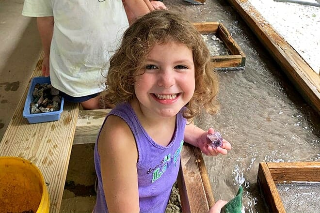 gem mountain gemstone mine