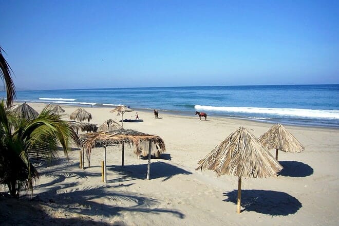 m&aacute;ncora district