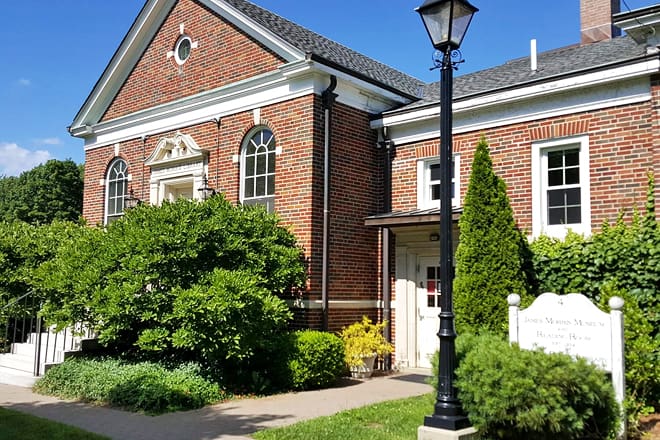 morris area public library