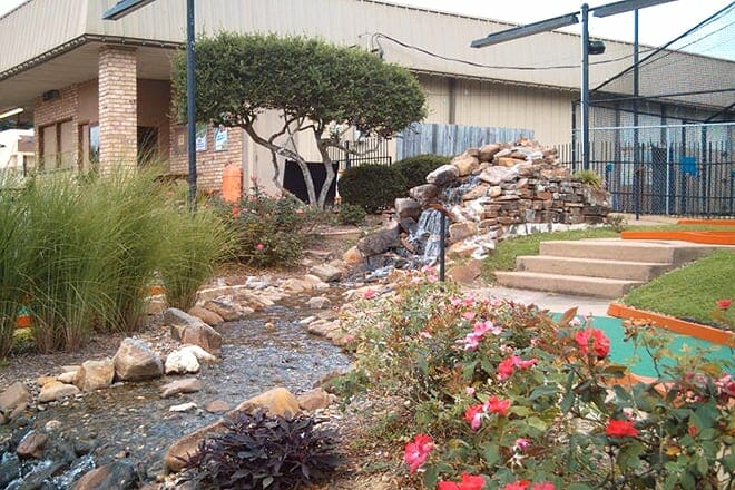 Putt-Putt Golf & Games