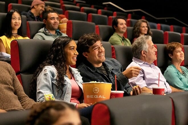 regal cinemas lincolnshire stadium 21 & imax