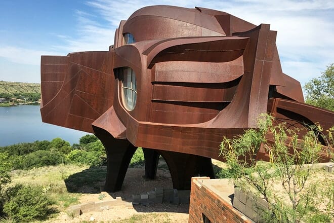 robert bruno&rsquo;s steel house