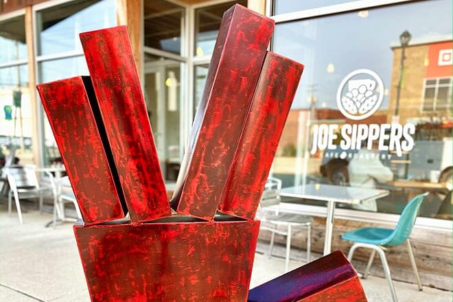 sculptures on the avenues