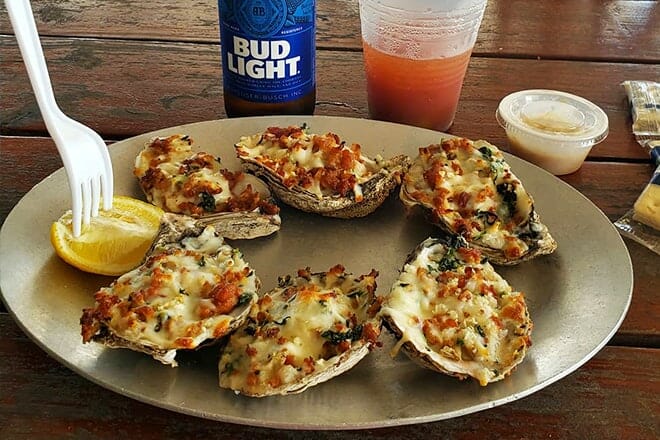 The River&rsquo;s Edge Bar and Grill