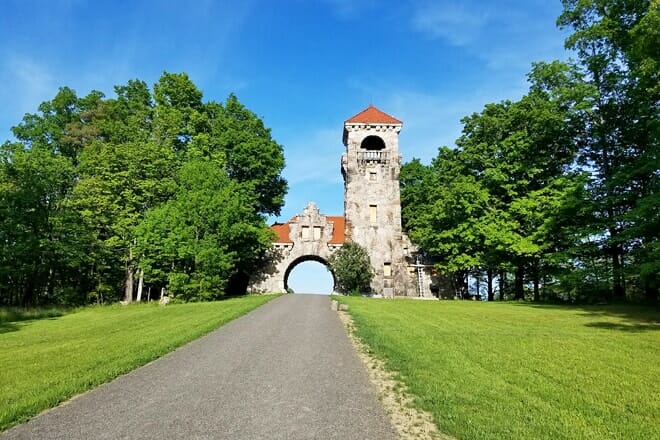 the testimonial gateway