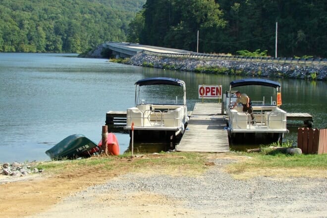 town creek fishing center