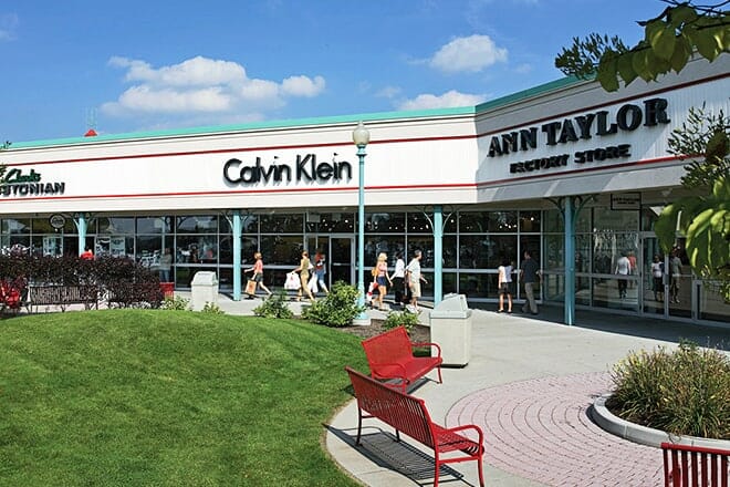 waterloo premium outlets