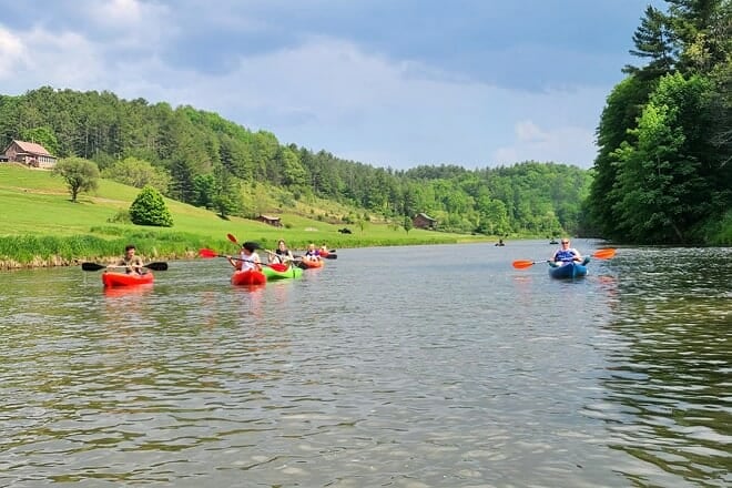 Zaloo's Canoes, Kayaks & Tubes