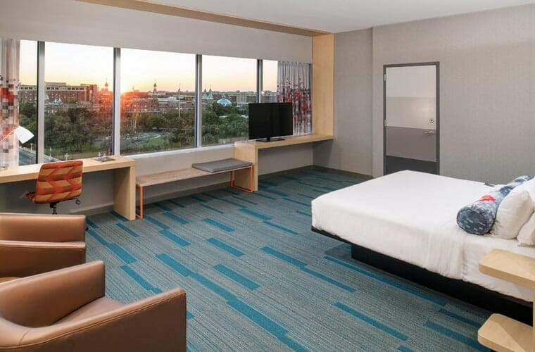 aloft tampa downtown