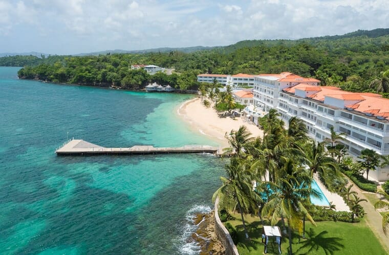 Couples Tower Isle (Jamaica)