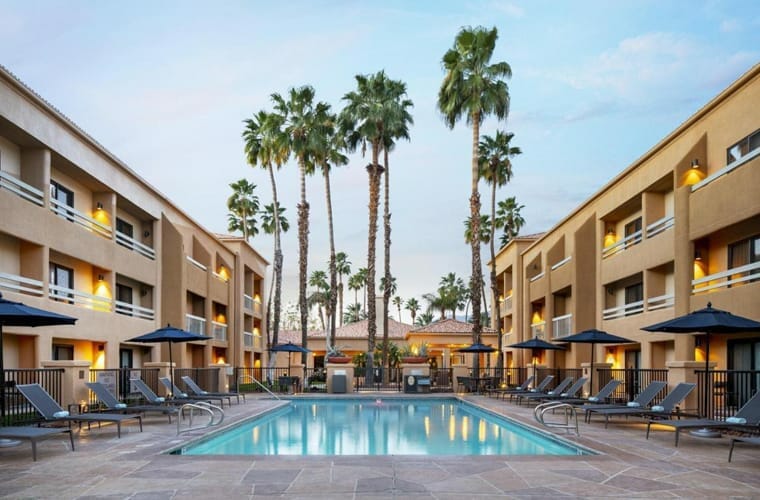 courtyard by marriott palm springs