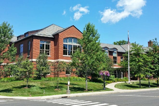 darien library