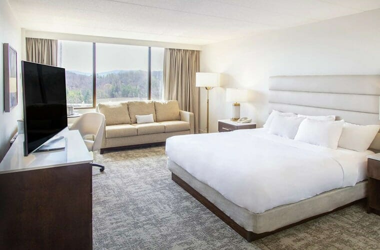 doubletree by hilton hotel charlottesville