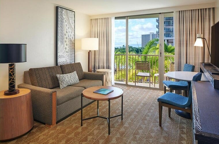 embassy suites by hilton waikiki beach walk