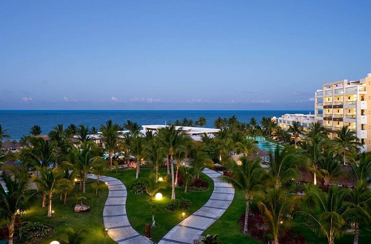 excellence playa mujeres