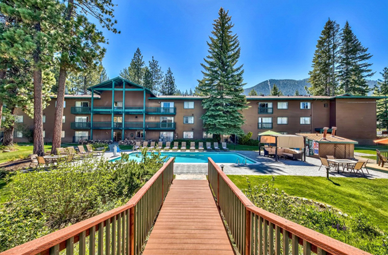 Forest Suites Resort