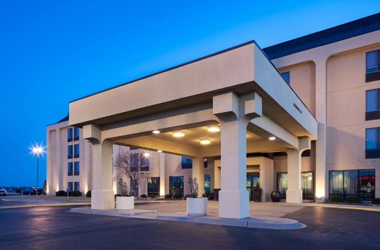hampton inn kansas city liberty