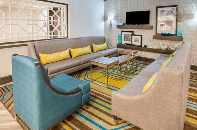 hampton inn monterey