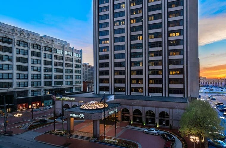 Hilton Indianapolis Hotel & Suites