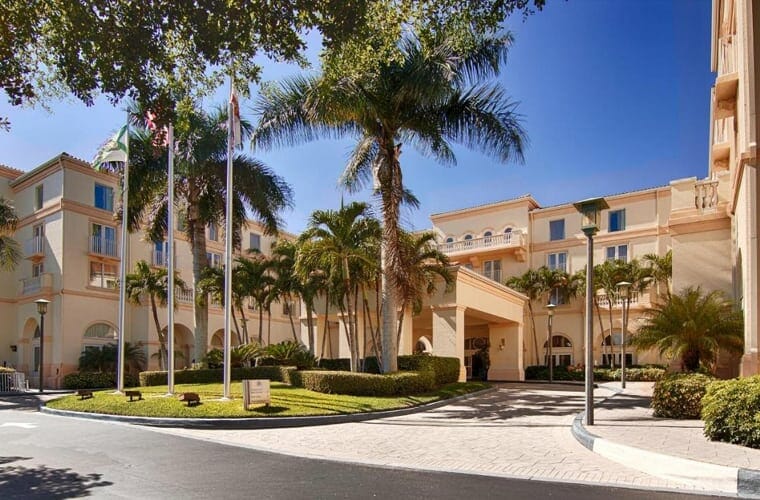 hilton naples